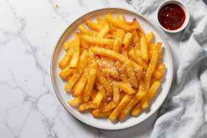 Zelf friet maken is een van die eenvoudige keukenpleziertjes.